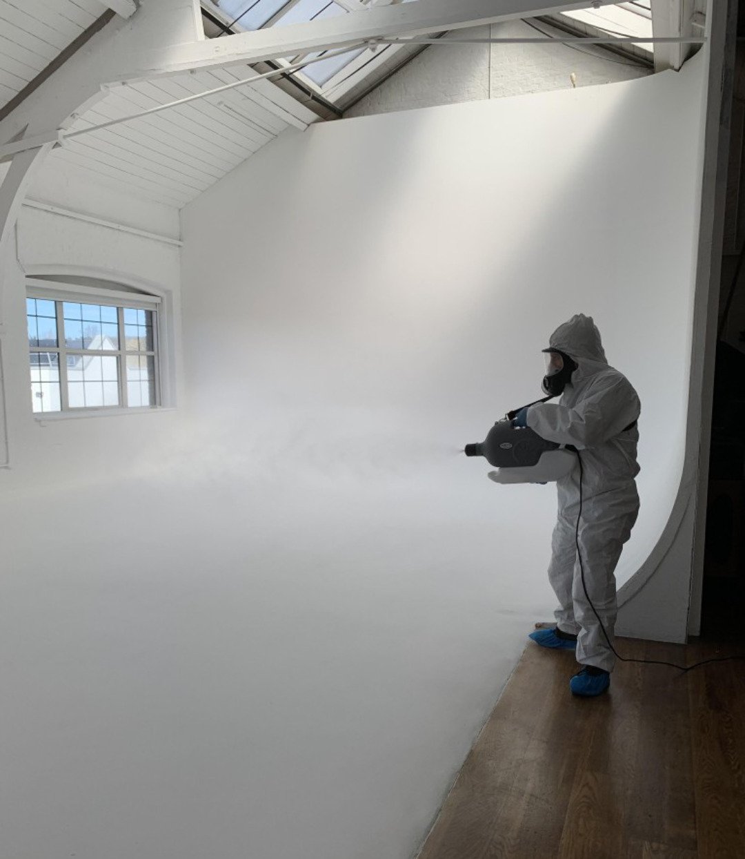 Antibacterial painting & hygienic coating in London | Fantastic Services